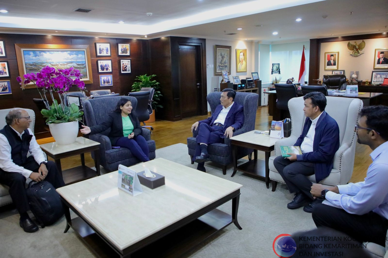 Menko Marves, Luhut B. Pandjaitan Melakukan Pertemuan Dengan Sea6 ... Menko Marves, Luhut B. Pandjaitan Melakukan Pertemuan Dengan Sea6 ...